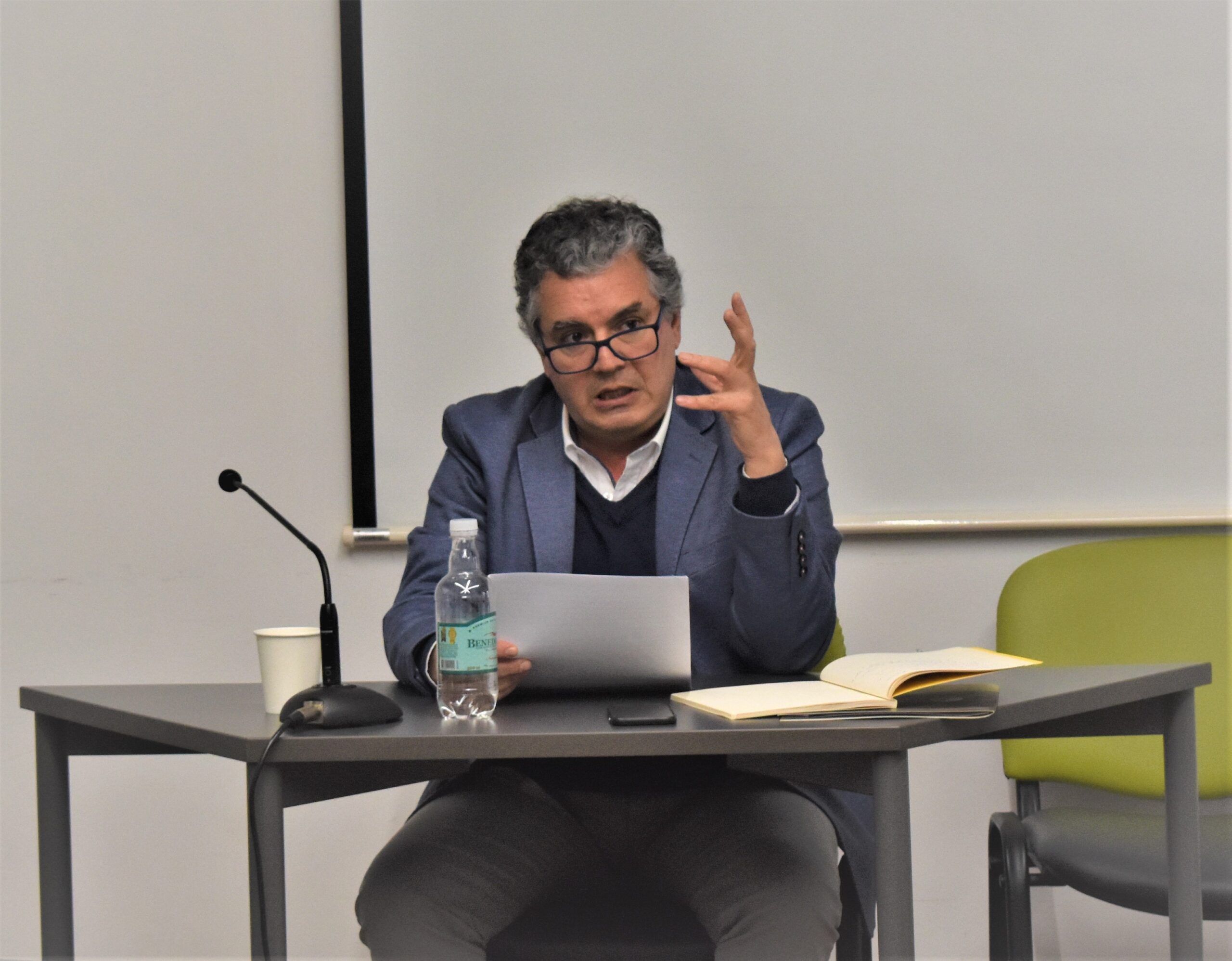 Workshop «Foucault y las religiones» se llevó a cabo y contó con la ...